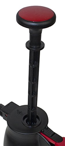 Solo 419 2-Liter One-Hand Pressure Sprayer, Ergonomic Grip