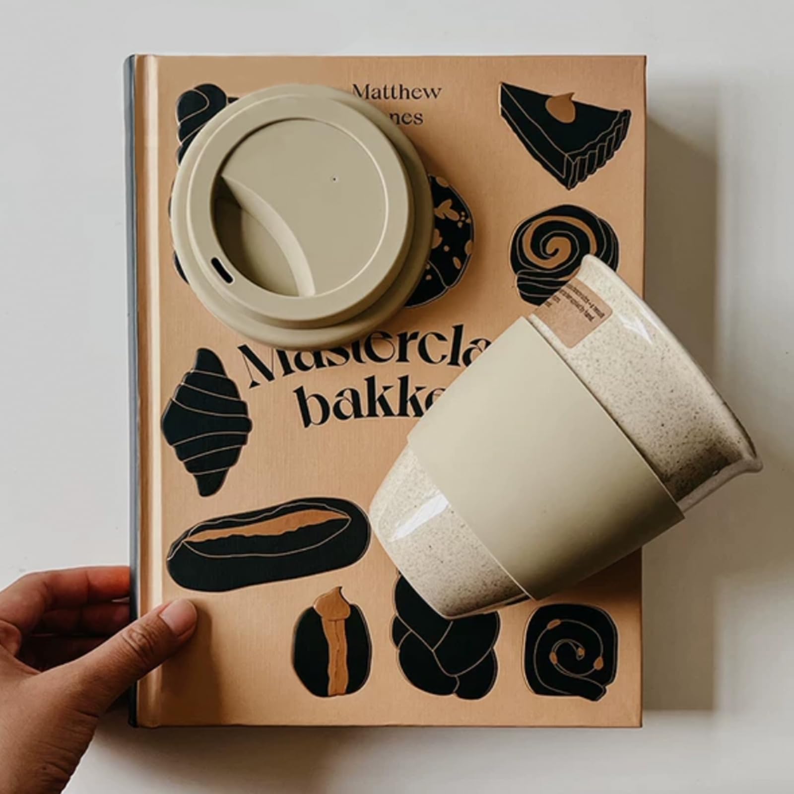 Gencywe Ceramic Travel Mugs with Silicone Lids, 15 oz Portable Coffee Mug Travel Unique To Go Mug, Reusable Coffee Cups with Non-Slip Sleeve, Cappuccino,Tea,Latte,Iced Coffee Cups, Dishwasher Safe