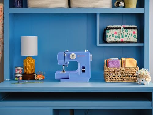 SINGER M1000 Lightweight & Portable Sewing Machine With 32 Stitch Applications, LED Light & Top drop-in bobbin for Hems | Great for Mending - Blue