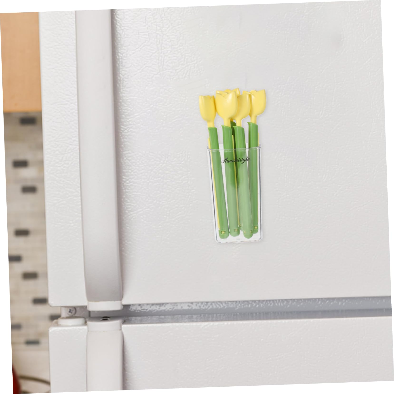 BUGUUYO Food Storage Clips 5 Pack Reusable Shape Yellow Chip Bag Clips Bread Bag Clips Candy Bags Clips