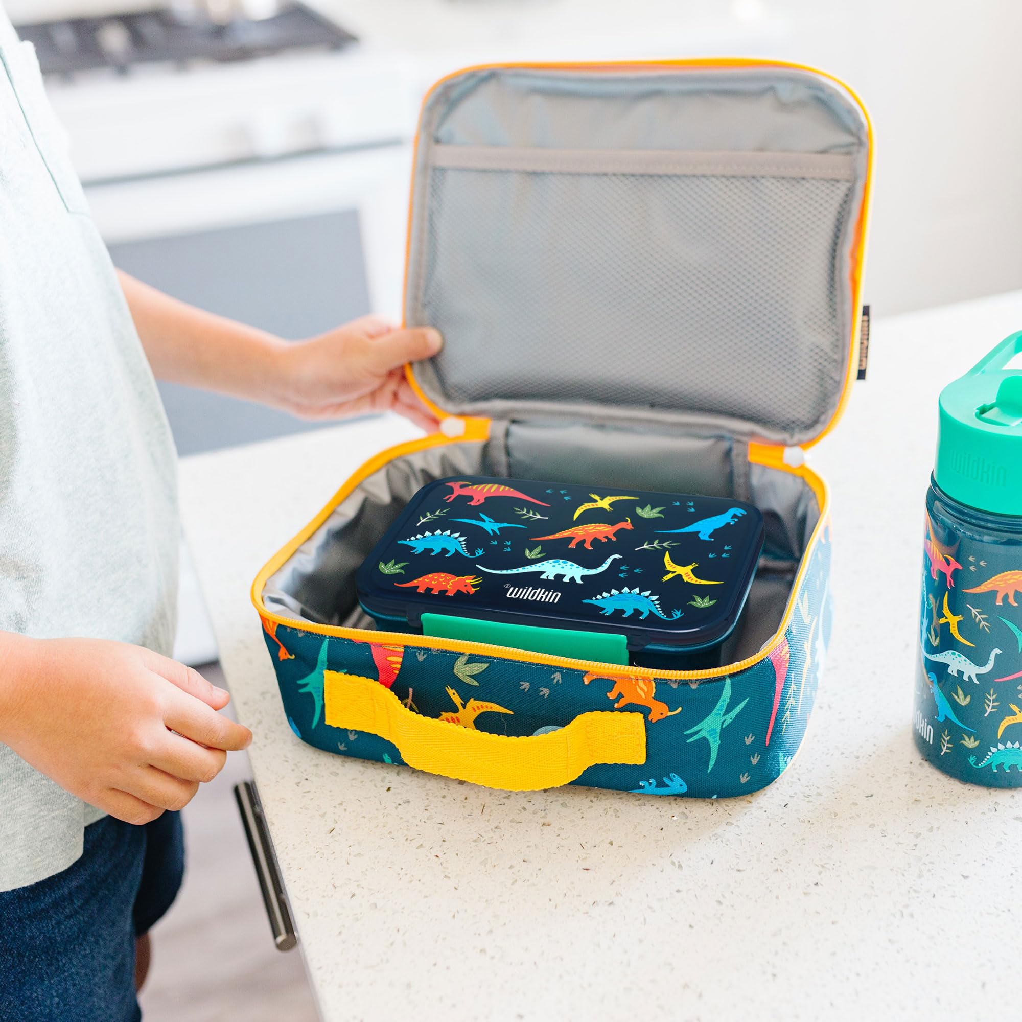 Wildkin Reusable Food Container for Kids – Airtight, Leak Resistant, Dishwasher Safe - Jurassic Dinosaurs