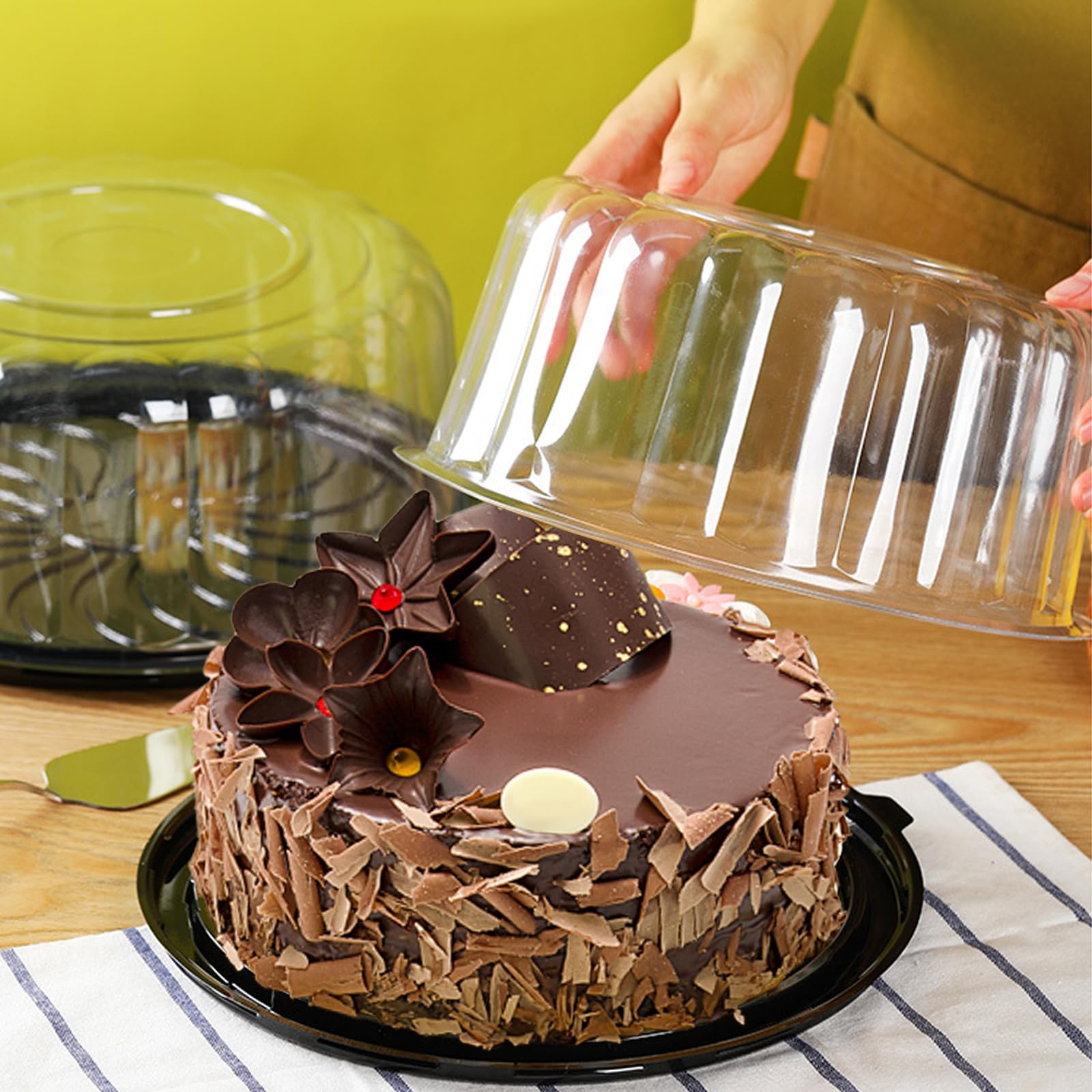 EWAFILU 5pcs 10Inch Round Cake Pies Carriers Plastic Disposable Cake Containers with Dome Lids Clear Bundt Cake Boxes
