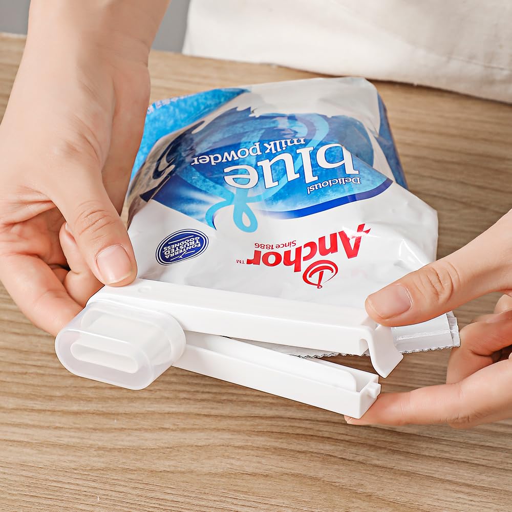 Yvey Food Clip Set, 2 Sizes, Flip-Up Chip Bag Clips for Airtight Food Storage, Durable Plastic Sealing Clips (Square)