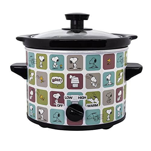 Uncanny Brands Peanuts 2 Quart Slow Cooker- Snoopy & Woodstock Appliance