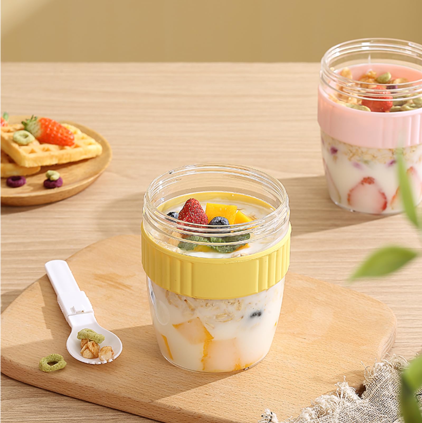 daasigwaa Breakfast On The Go Cups, Overnight Oats Containers With Lid And Folding Spoon, Take And Go Yogurt Cereal Snack Parfait Salad Containers For Lunch, Fruit & Vegetable Jar, 20 oz(Pink)