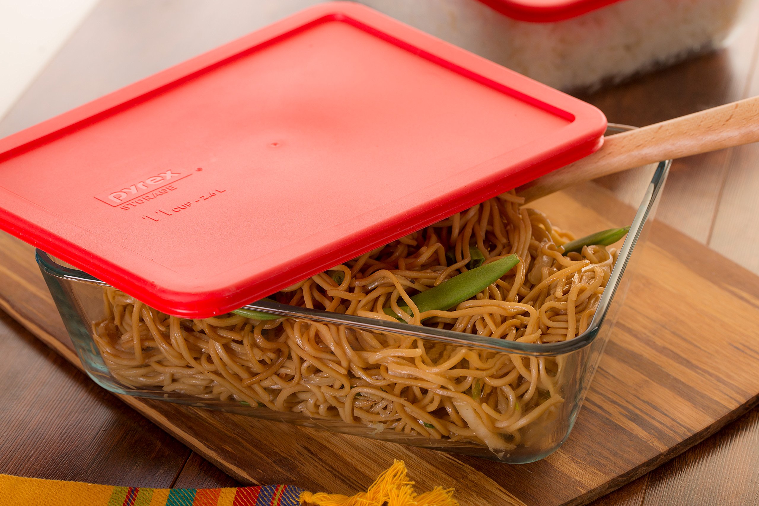 Beyondeals Simply Store 11-Cup Rectangular Glass Food Storage Dish,1.9 Pounds, Bundle Reusable Food Storage Bag -, Leakproof Lids, Kitchen Organization,Glass Storage Dishes [Pack Of 2]
