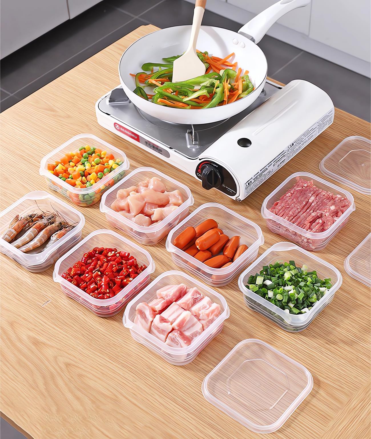 Iwinna Food Storage Containers with Lids, Plastic Fridge Organizer Clear Bins, 350ml Sealed Food Containers, Reusable Takeaway Kitchen Freezer Storage Boxes, 10pcs
