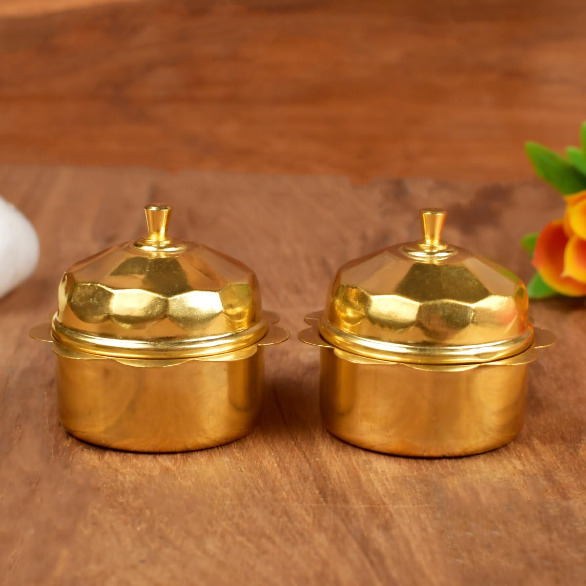 RUDRA CENTRE Brass Faceted Haldi Kumkum Container (Dibbi) - Set of 2