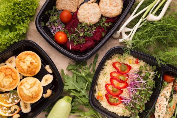 BUHAYA Plastic Meal Prep Container with Lid, 48oz, 25 Sets/Pack - One Compartment - Disposable - Square Stackable - Freezer Safe Plastic Bento Boxes To Go, Square Plastic Containers with Lids