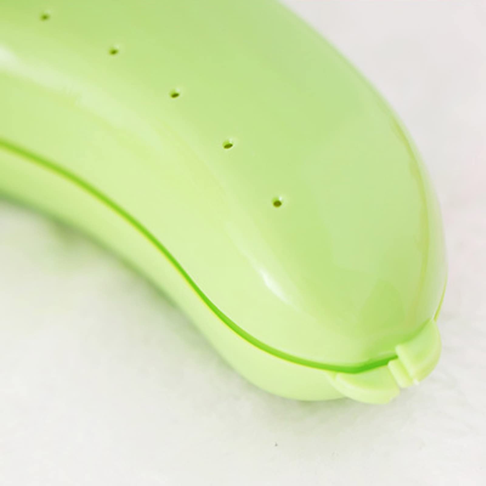 Banana Saver Flexible Keep Plastic Picnic Fruit Banana Storage Case Kitchen Tools Banana Keeper