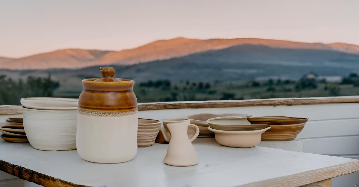 Decorative Ceramic Jar With Lid For Kitchen Pantry Countertop Home Dining Table Accessories Condiment Pickle Spice Coffee Tea Caddy Sugar Salt Herbs Food Storage Canister Holder Hand Painted