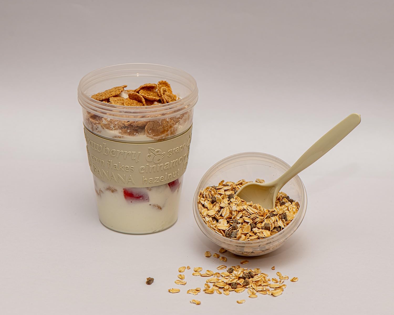 20 OZ Overnight Oats Container With Lid and Fruit Peeler, Meal Prep, Parfait Cups, Plastic Storage With Lids, Salad for Lunch, Yogurt,Crunch Cup,Colorful Set of 2 & Blue Fruit Peeler
