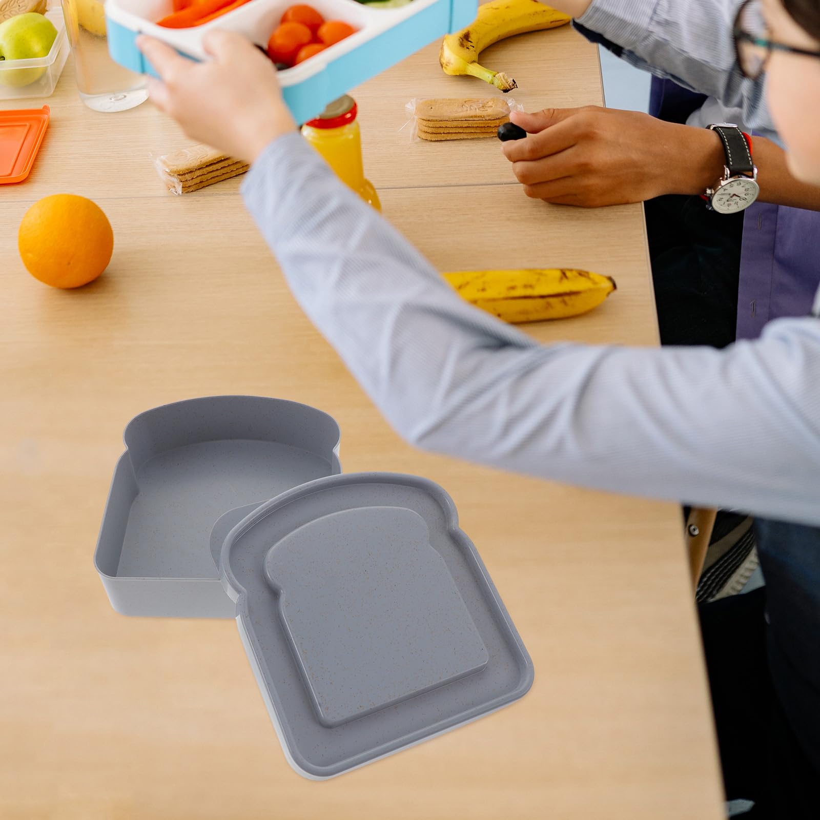Ipetboom 4pcs Sandwich Containers Toast Shape Sandwich Box with Lid Food Storage Containers Lunch Containers for Meal Prep and Lunch Boxes - Grey, 5.1x4.8x1.6 Inch