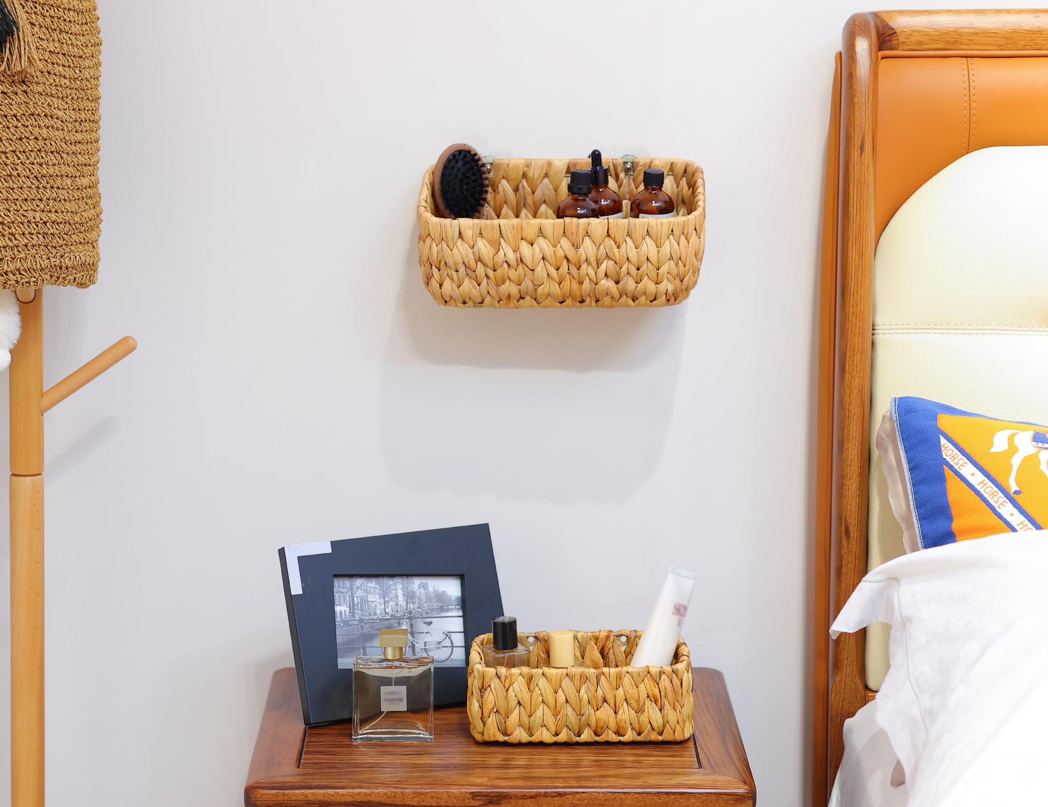 Ellinia Woven Hanging Wall Baskets for Storage, Water Hyacinth Bathroom Wall Mount Organizer, Wicker Wall Baskets Decor for Letters and Mail, Food Storage Basket, Toilet Tank Basket, Set of 2