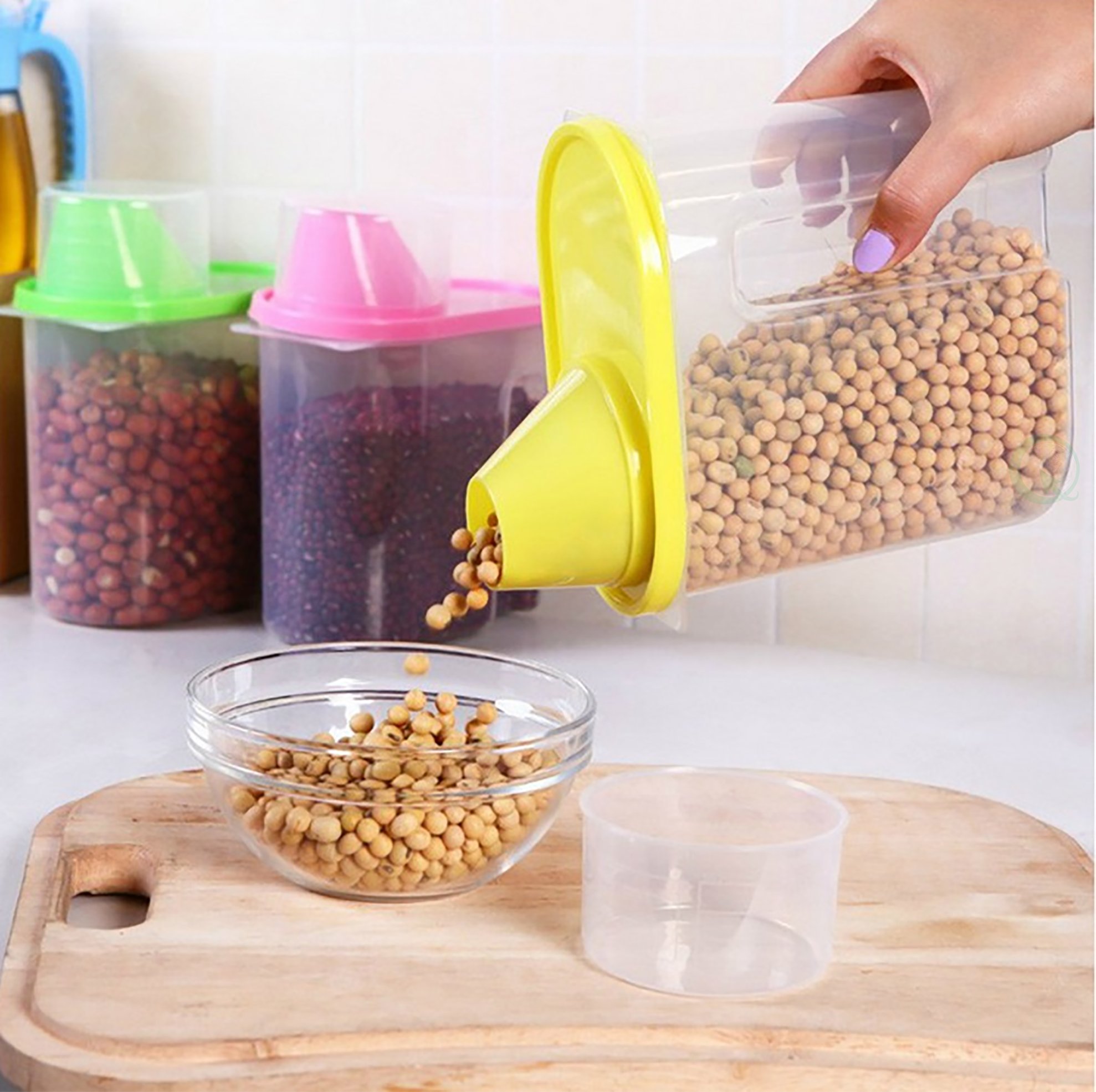 Basicwise Small BPA -Free Plastic Food Saver, Kitchen Food Cereal Storage Containers with Graduated Cap, Set of 3, Green, Pink, and Yellow (QI003216.3S)
