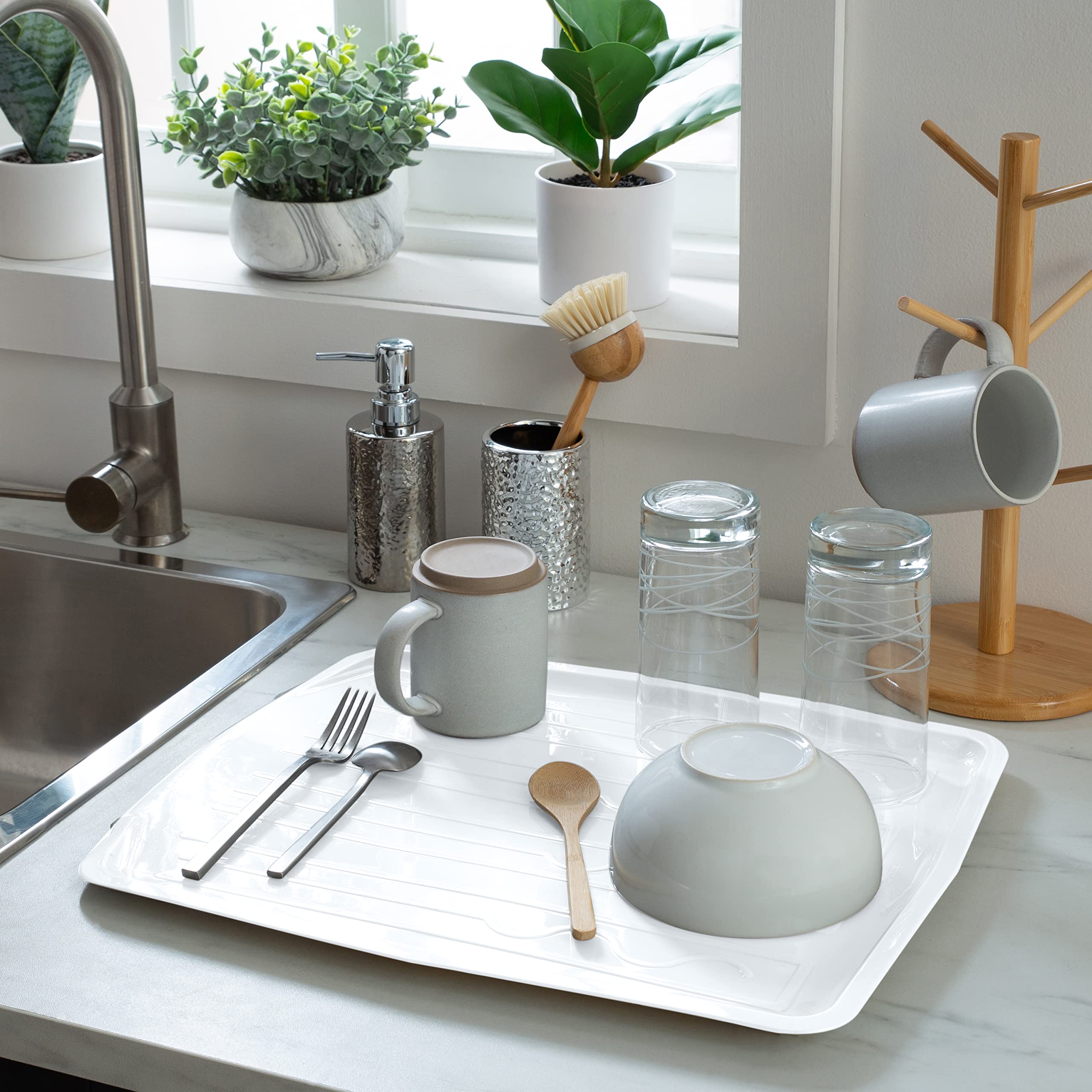 Kitchen Details Countertop Draining Tray | Dimensions: 18"x 15"x 1"| Designed for Stand Alone Dish Racks | Durable | Prevents Water Build Up | White