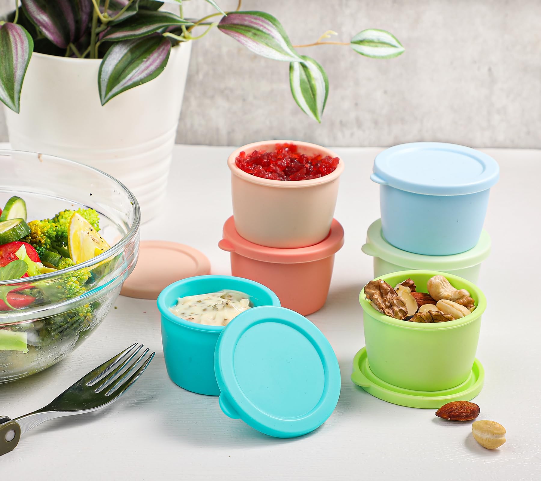 Webake 2.5 oz Salad Dressing Container to Go, 6 Pack Silicone Sauce Container with Lids, Leakproof Condiment Container Fits in Bento Box for Lunch, Reusable Sauce Cups for Office, Travel, Picnic