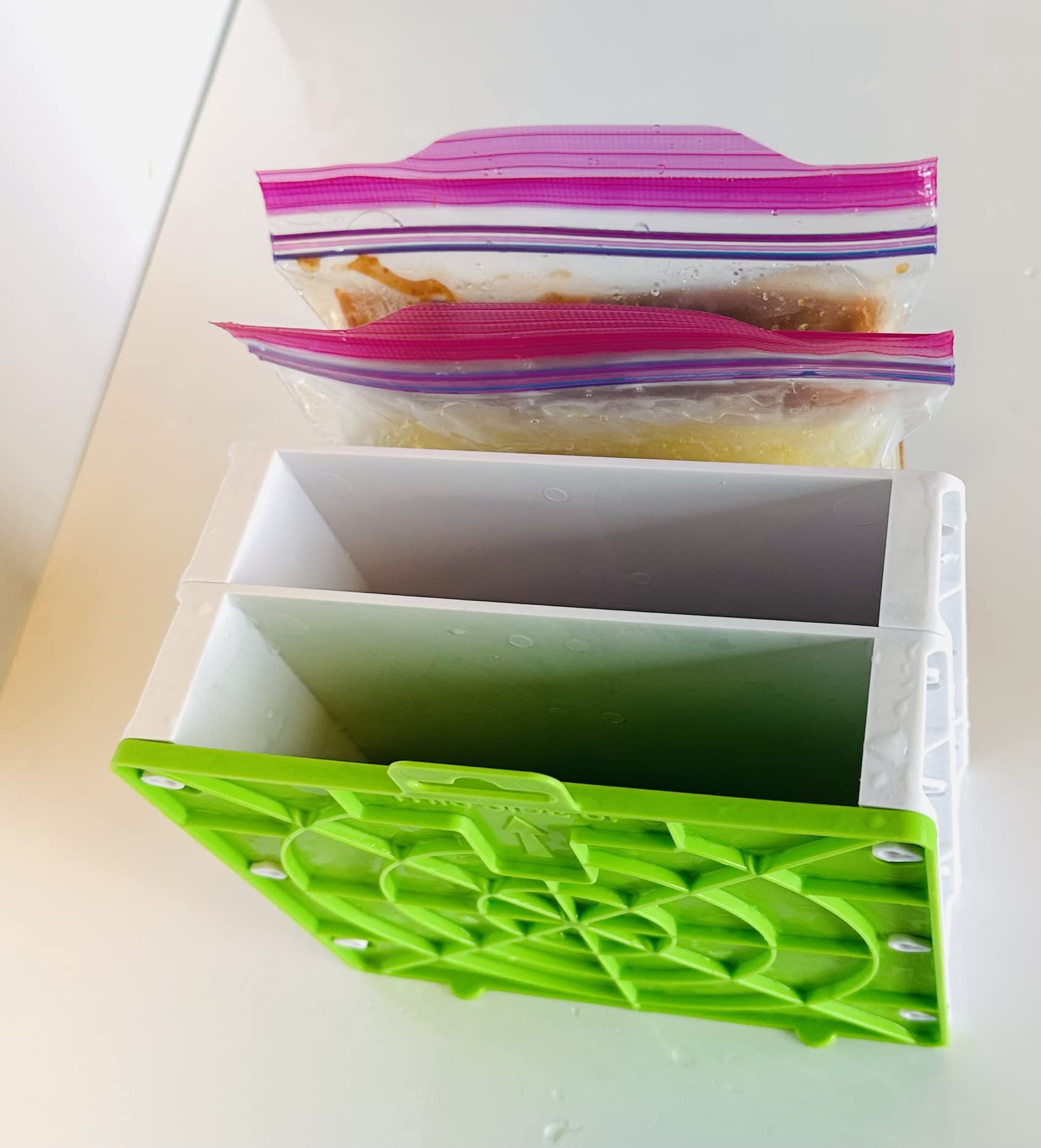 FreezeStax 2-Quart Expandable Base Starter Set. 6-9 Cup Total Set Capacity. Includes 2 individual 1-Qt Expanders for 1-Qt (3-4 Cup) Freezer Bags.