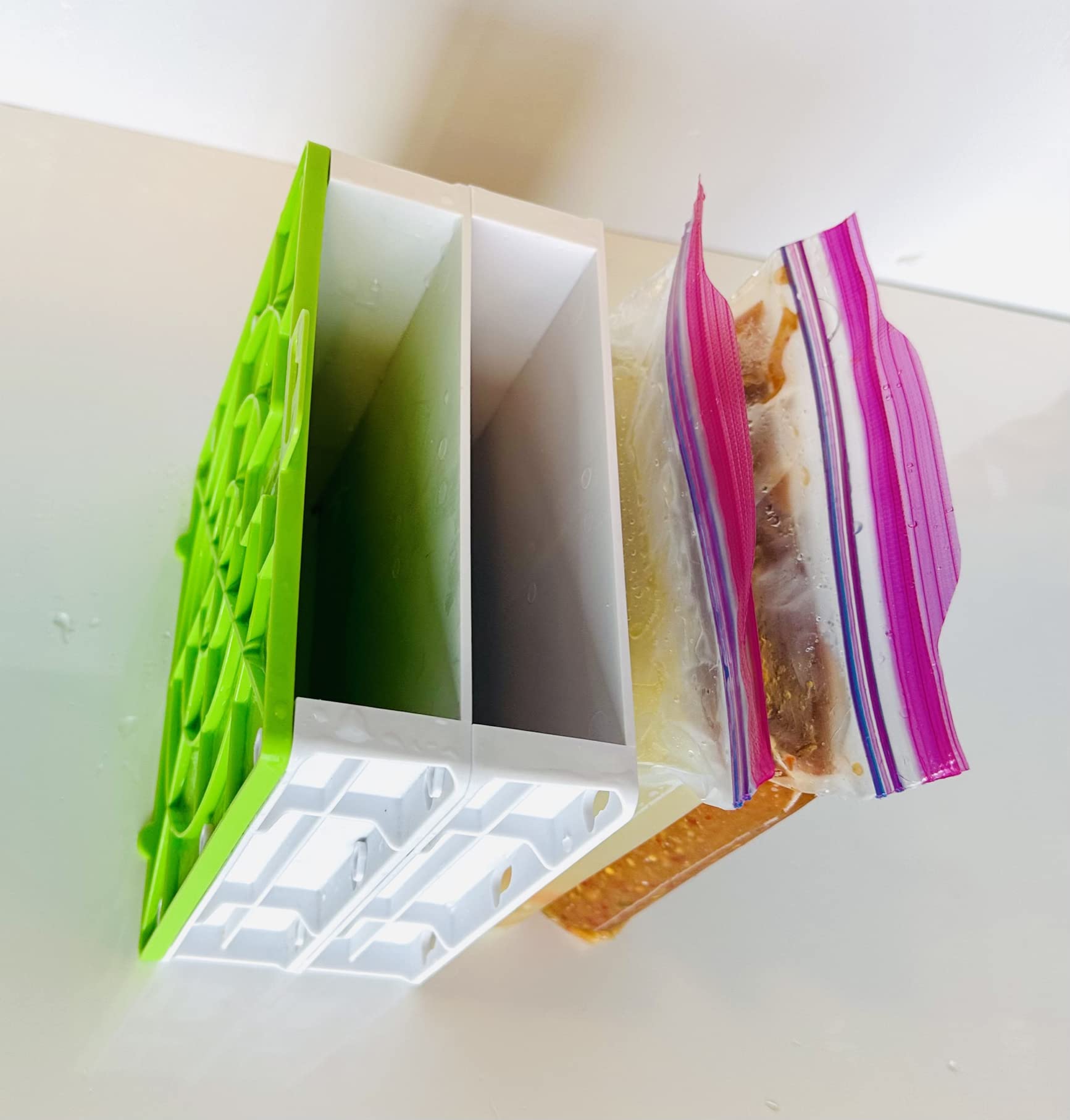 FreezeStax 2-Quart Expandable Base Starter Set. 6-9 Cup Total Set Capacity. Includes 2 individual 1-Qt Expanders for 1-Qt (3-4 Cup) Freezer Bags.