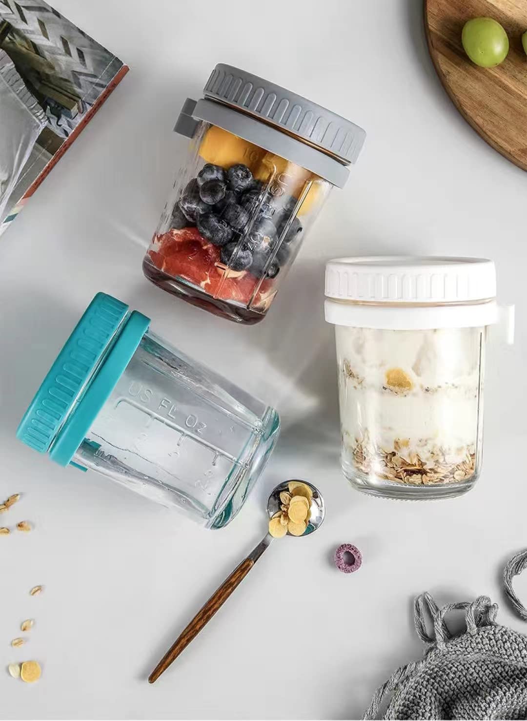 Overnight Oat Container with Lid and Spoon Set, 10 oz Large Airtight Oatmeal Container with Measure Marks Cereal, Milk, Vegetable and Fruit Salad Storage Containers (white and grey)