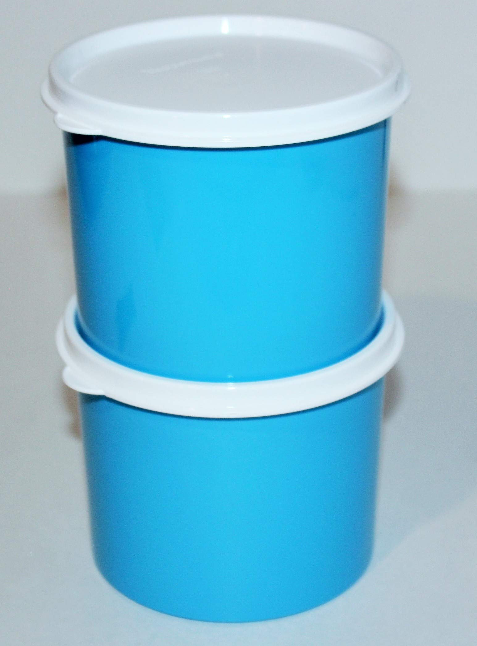 Tupperware Canisters Set of 2 in Blue and White 2.5 Cups Each