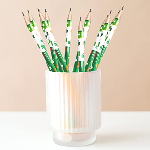 FANCY LAND St. Patrick's Day Pencils 50PCS Wooden Shamrock Pencil Eraser Green Irish Award for Kids Party Supply