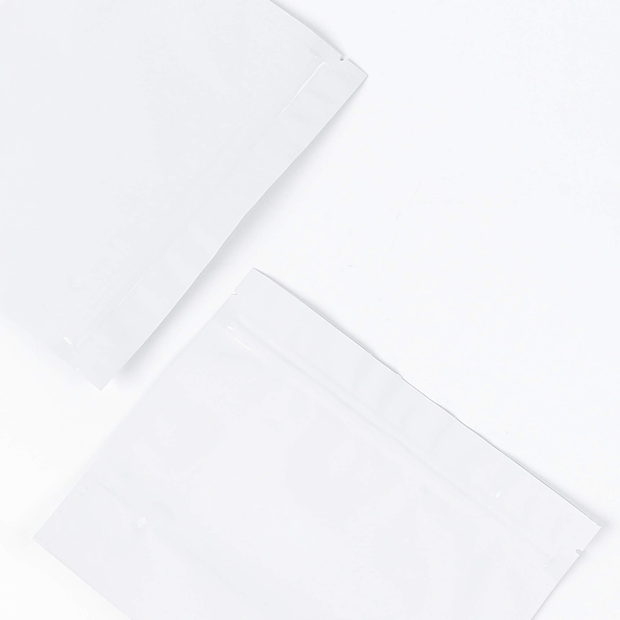 QQ Studio Pack of 100 Double-Sided Glossy Wide Mouth Smell Proof Stand Up Resealable Pouch Bags (Glossy White, 8.25x6.5" (7oz))