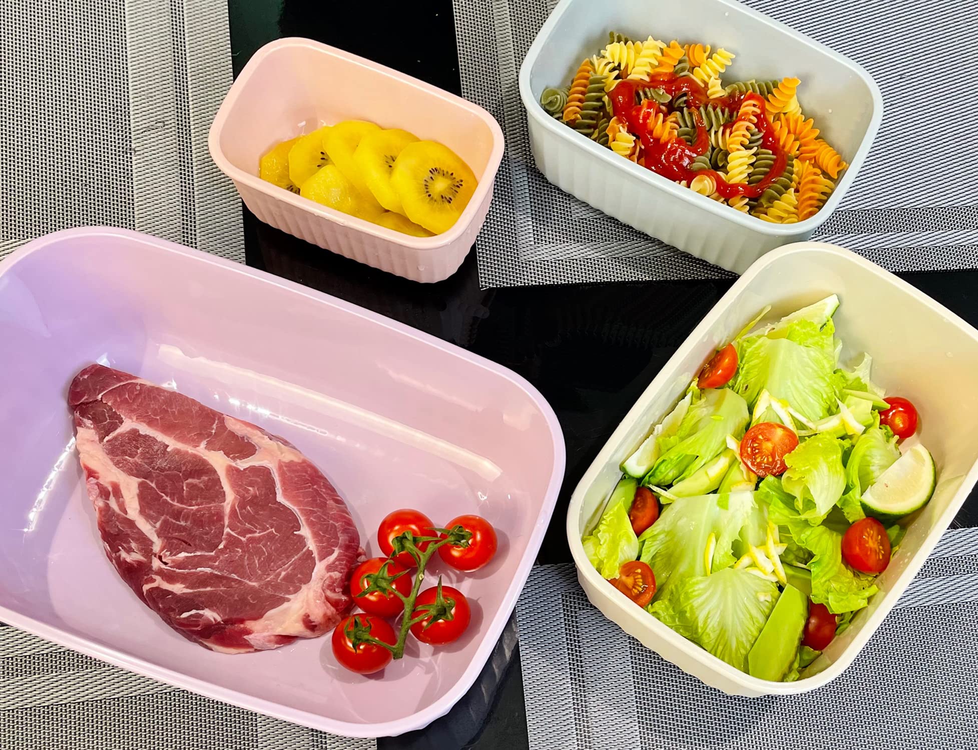 XIAOMIANYANG Food Storage Containers Airtight Plastic with Silicone Lids Rectangle Stackable Lunch Box Meal Food Prep Fridge Containers Organizer Set of 4 for Fruits Veggies