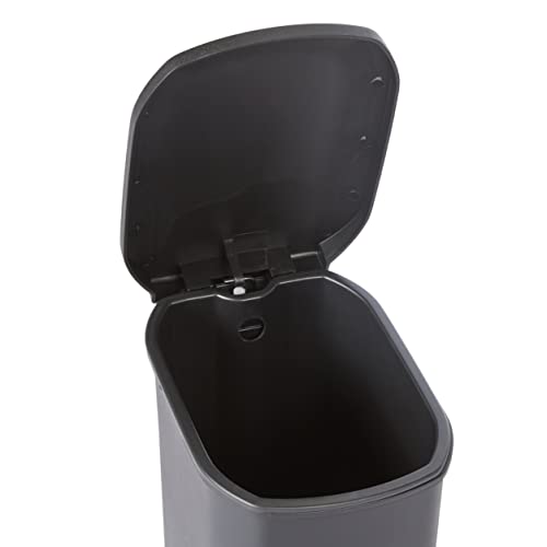Amazon Basics Compact Bathroom Plastic Trash Can with Steel Pedal Step, Black, 6-Liter