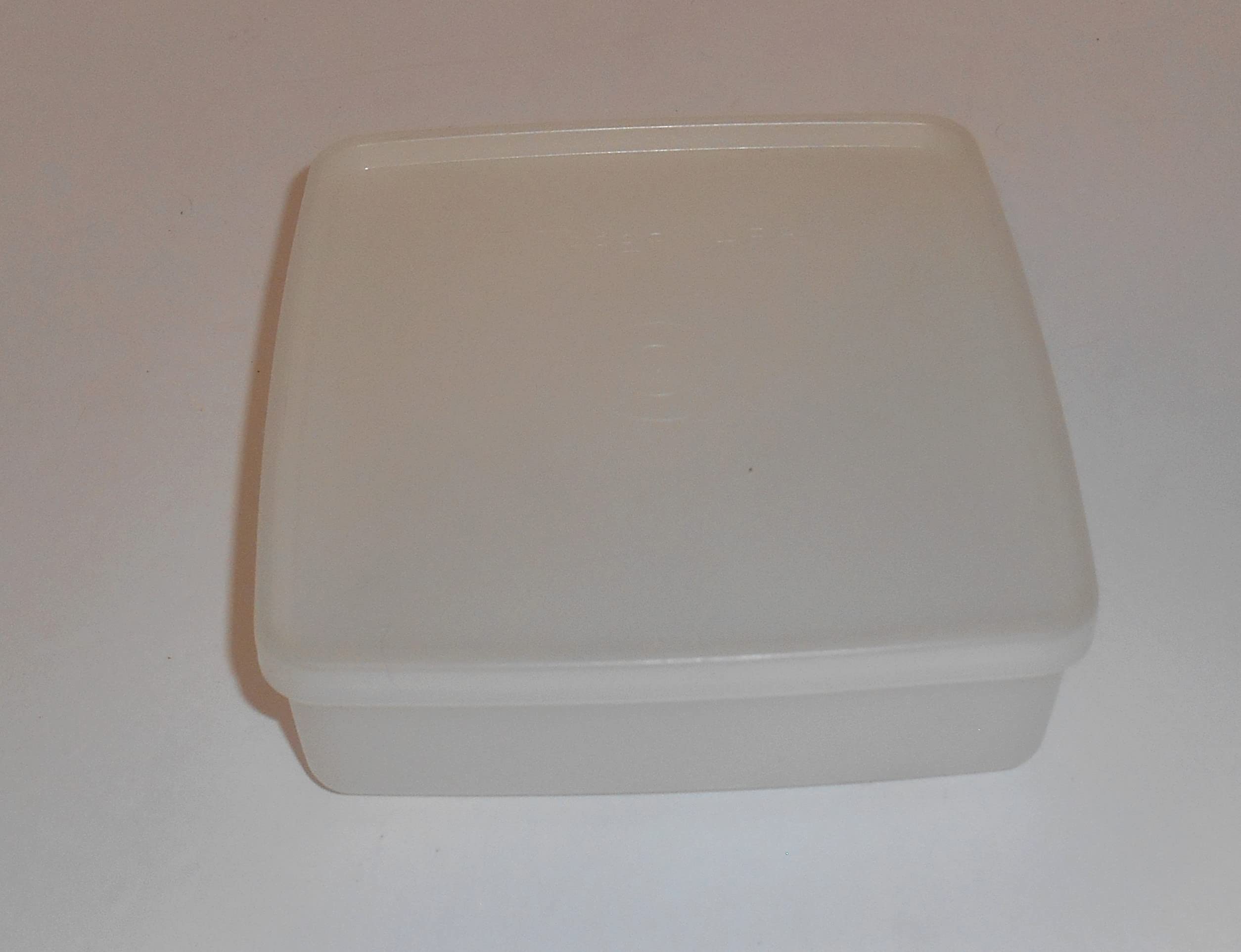 Tupperware Vintage Square Away
