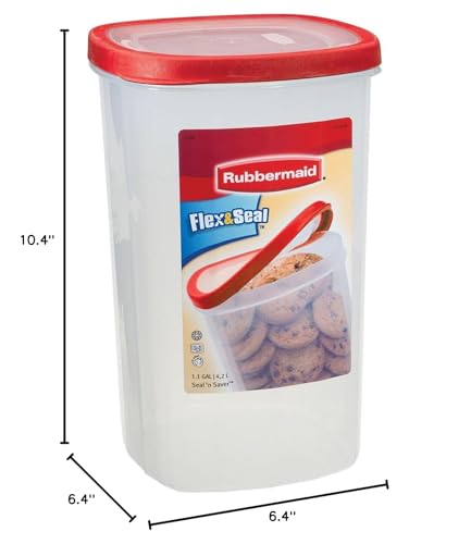 Rubbermaid 1.1 Gallon Plastic Food Canister, 6.4" x 6.4" x 10.4", Clear