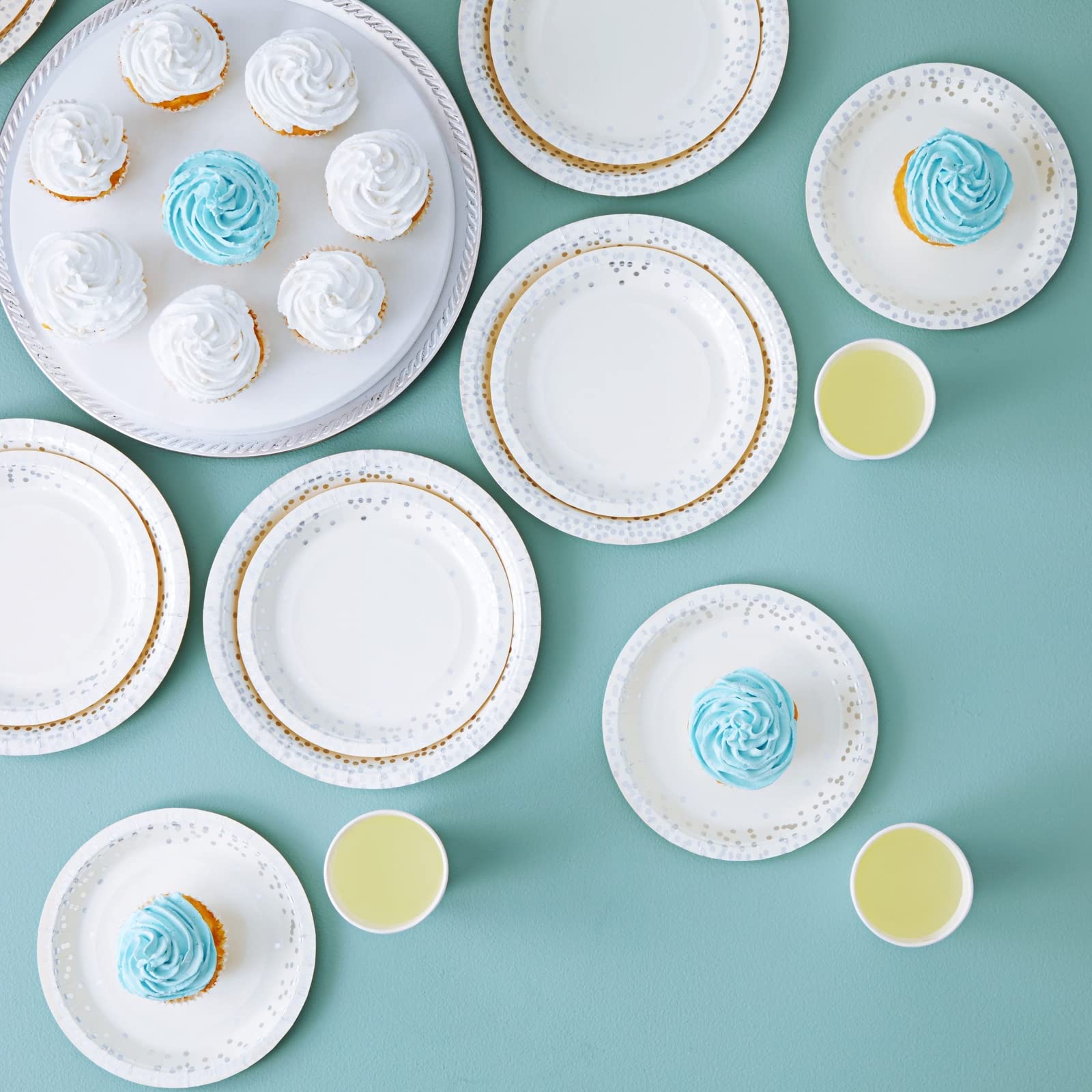 Juvale Serves 50 Silver Party Supplies - 150 Piece Disposable Paper Dinner Plates, Dessert Plates and Cups for Wedding, Birthday Party Table Decorations