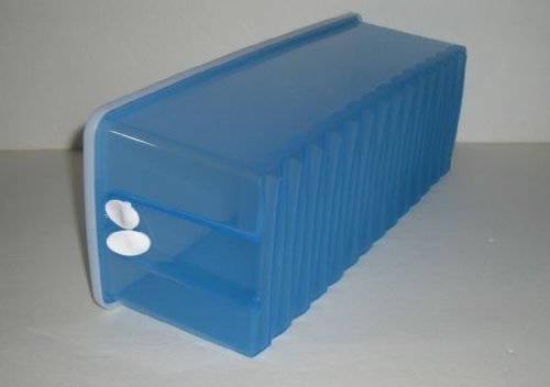 Tupperware FridgeSmart Large Refrigerator Storage, 19-3/4 cup capacity (blue container with clear seal)