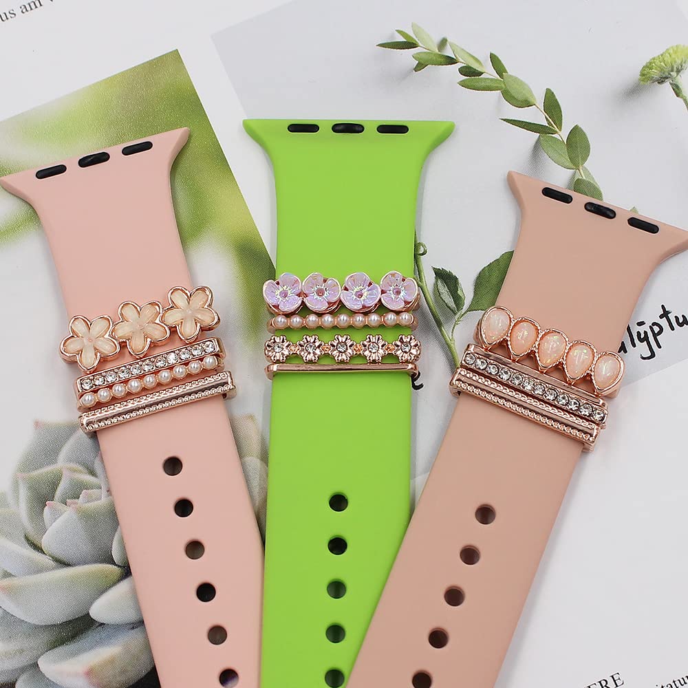4PCS/Set Watch Bands Trinkets For Apple Watch Series SE 8 7 6 5 4 3 2 1 Ultra Strap Charms Loops Decorations,Tomcrazy Diamond Love Heart Watch Band Decorative Ring Compatible with Fitbit Charge 5