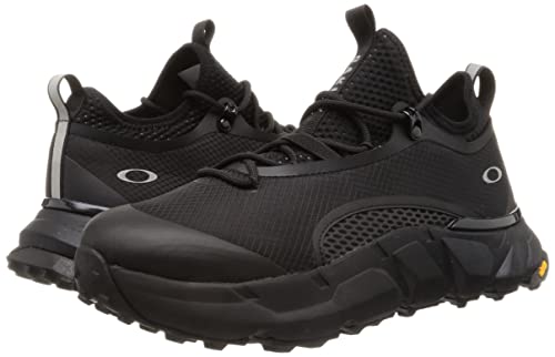 Oakley Men's Light Shield Sneaker, Triple Black, Numeric_10_Point_5