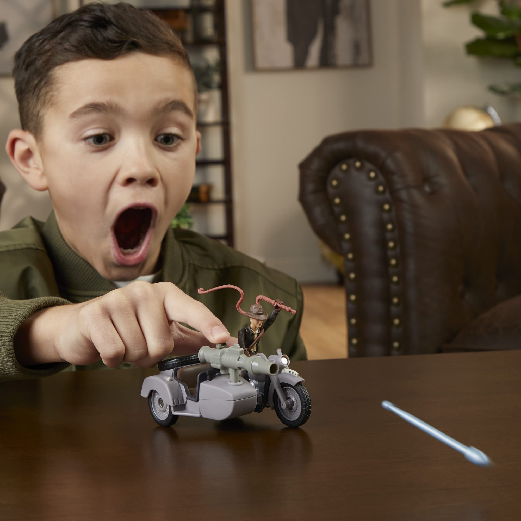 Indiana Jones Worlds of Adventure with Motorcycle and Sidecar Action Figure Set, 2.5-inch, Action Figures, Ages 4 and Up