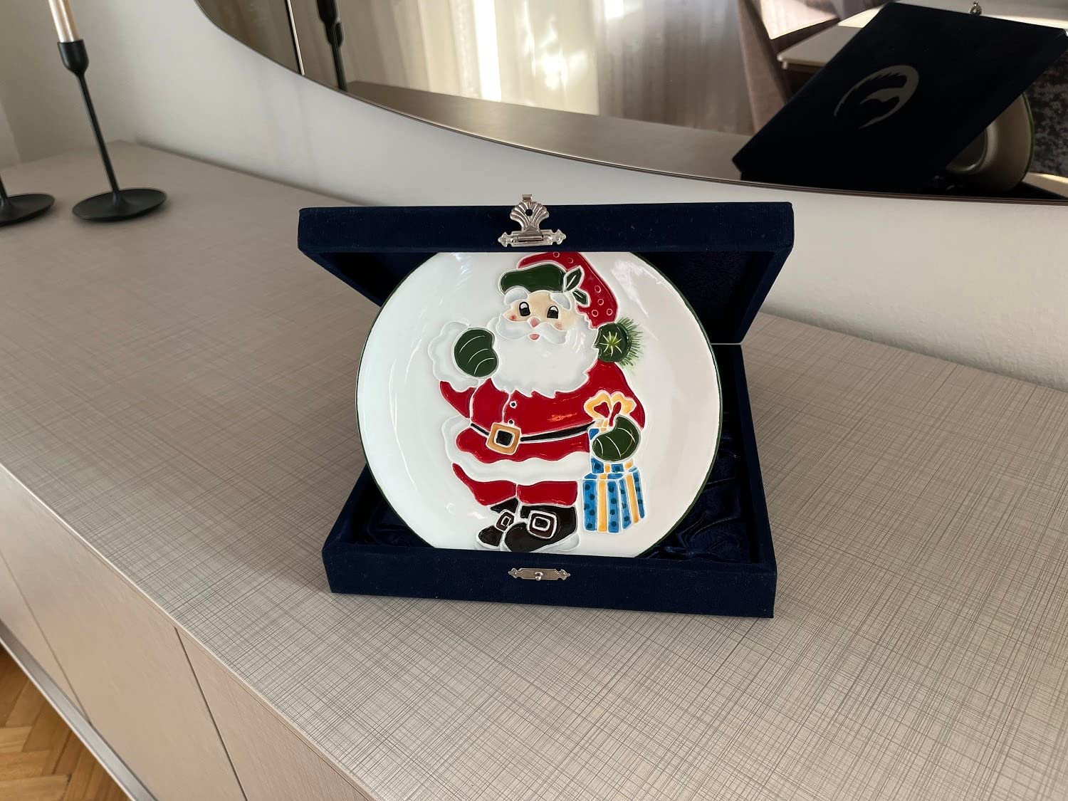 Anka Handcrafts - Christmas Home Decors – Santa with Gifts - Handmade & Handpainted Ceramic Plates with Unique Embossed Surface – w Navy Int. Velvet Case – Christmas for Homes 780