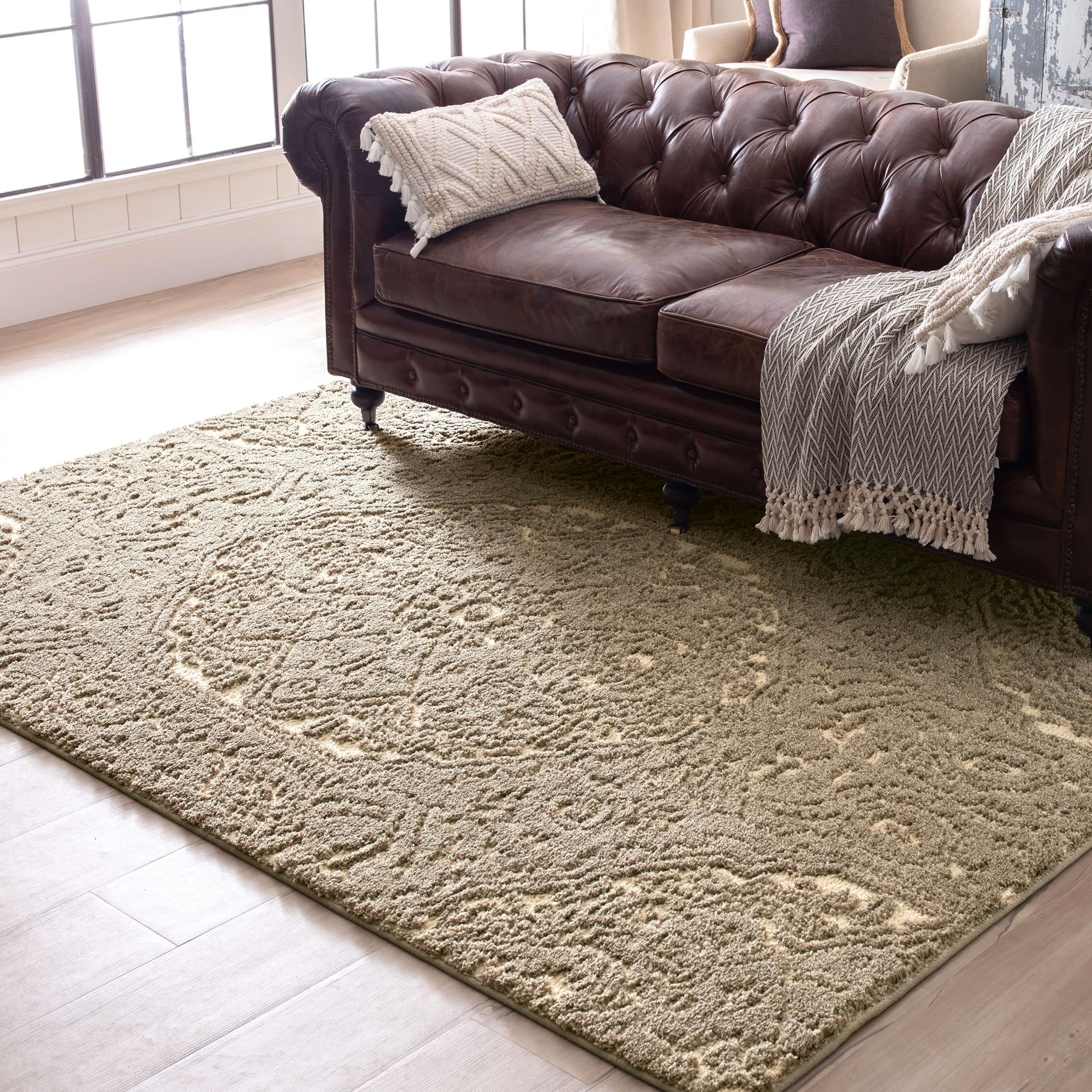 Mohawk Home Francesca Ornamental Medallion Sand 8' x 10' Shag Area Rug Perfect for Living Room, Dining Room, Office