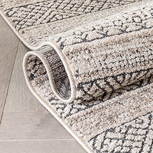 Well Woven Francesca Beige Tribal Geometric Distressed High-Lo Pile Area Rug (6'7" x 9'3")