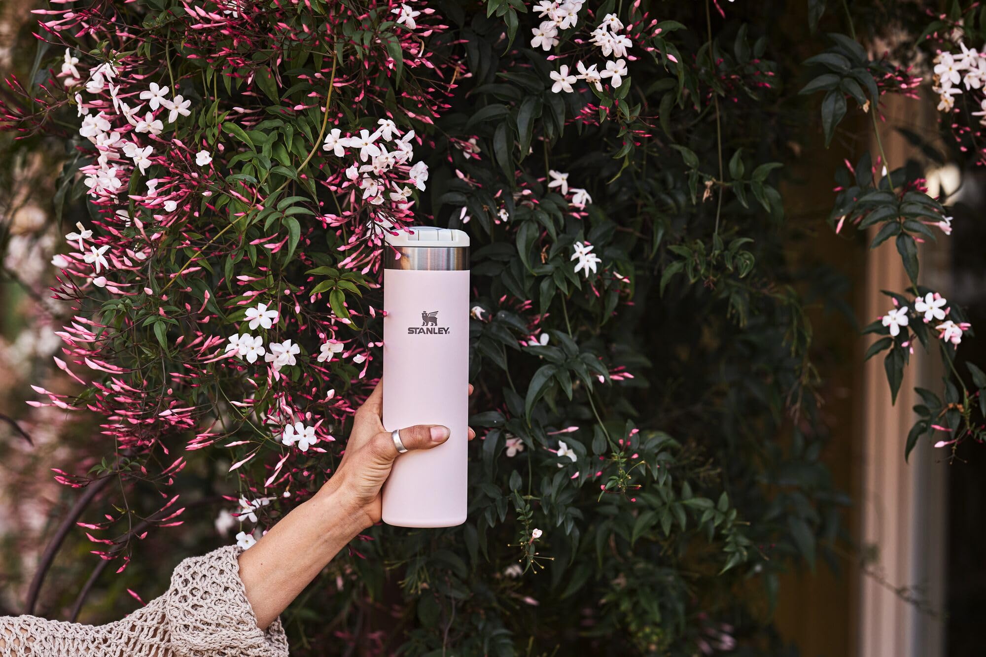Stanley AeroLight Transit Bottle 20 oz | Locking Drink Through Lid | Leak Resistant Water Bottle or Coffee Travel Mug | Lightweight Insulated Stainless Steel | BPA-Free | Rose Quartz Glimmer