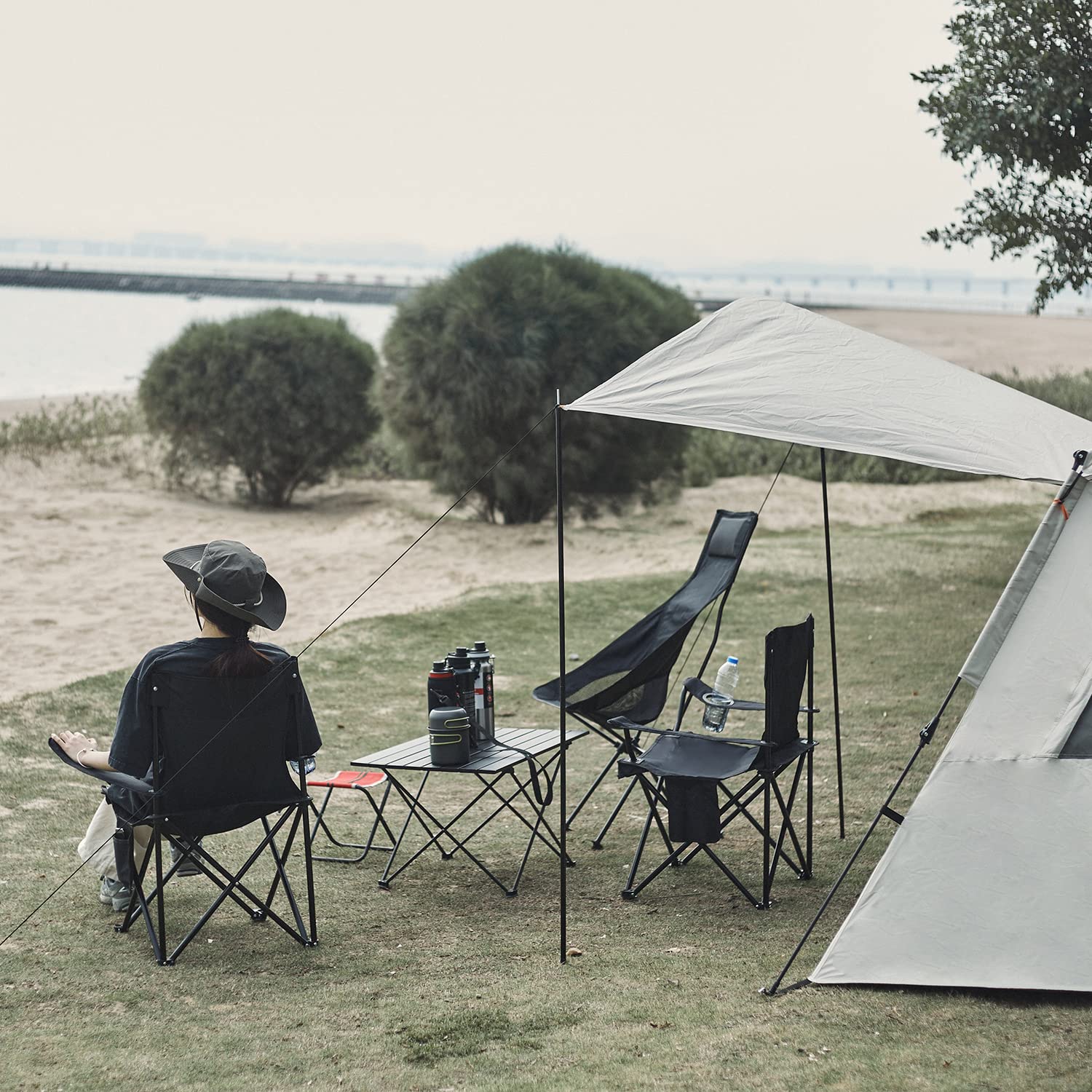Damei century Foldable Camping Chair - Lightweight, Instant Setup for Beaches, Lawns, Sports, Blue