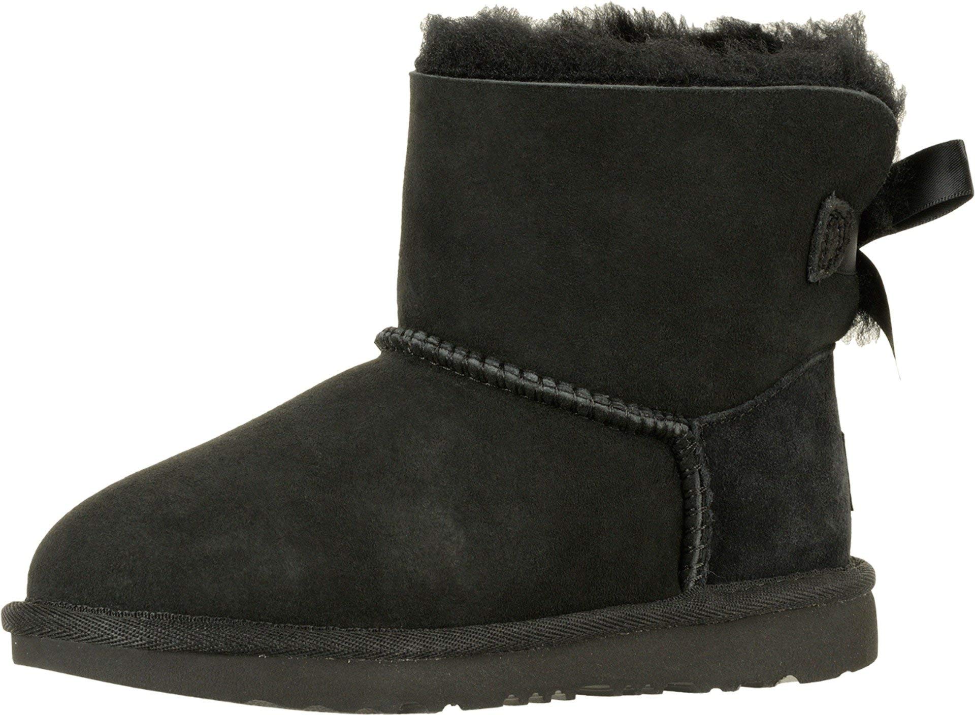 UGG Unisex-Child Mini Bailey Bow Ii Boot, Black, 01