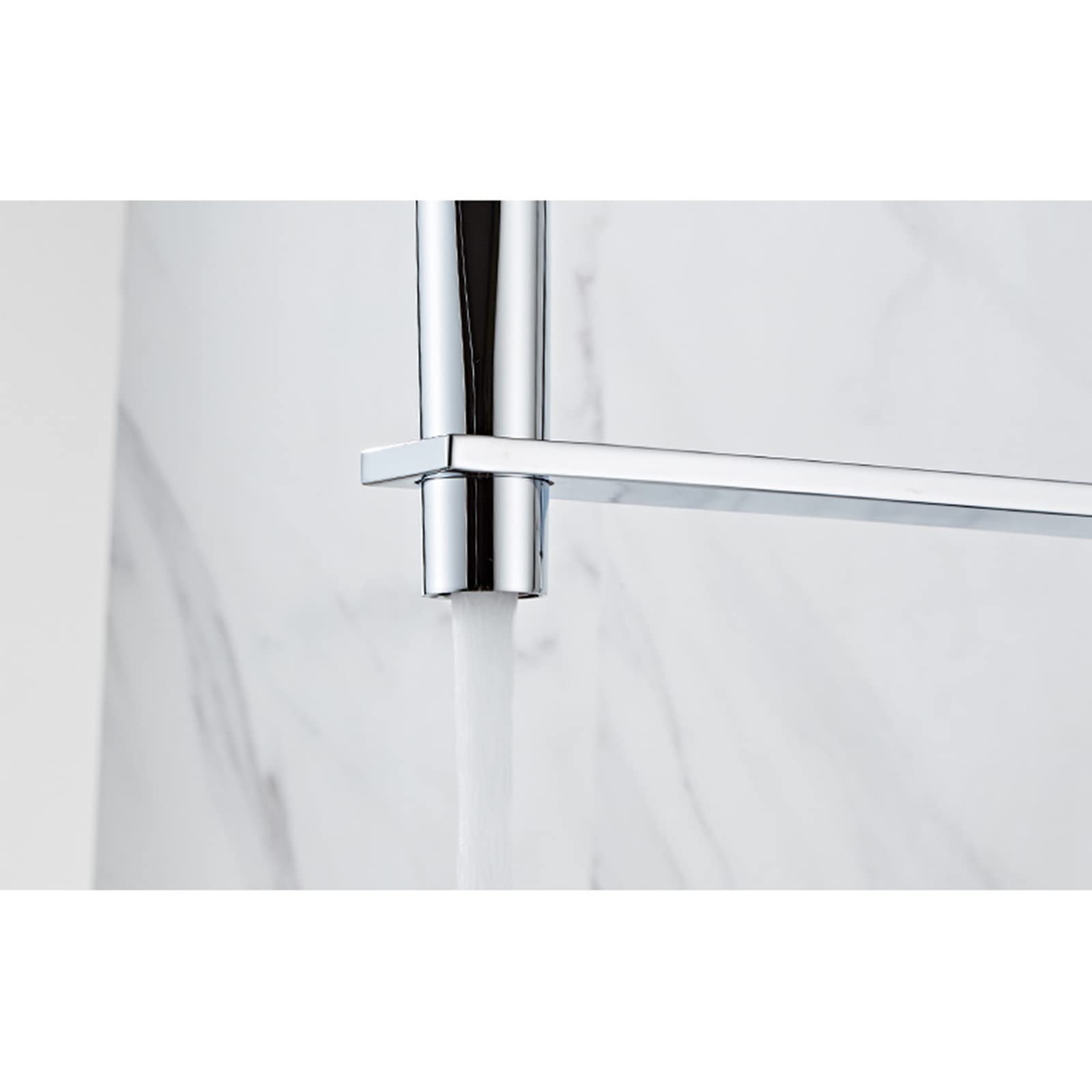 Kitchen Faucet Single Handle High Arc Kitchen Sink Faucet Deck Mounted Hot and Cold Water Kitchen Faucets Commercial Modern Brass Sink Taps Chrome Black Heavy Duty