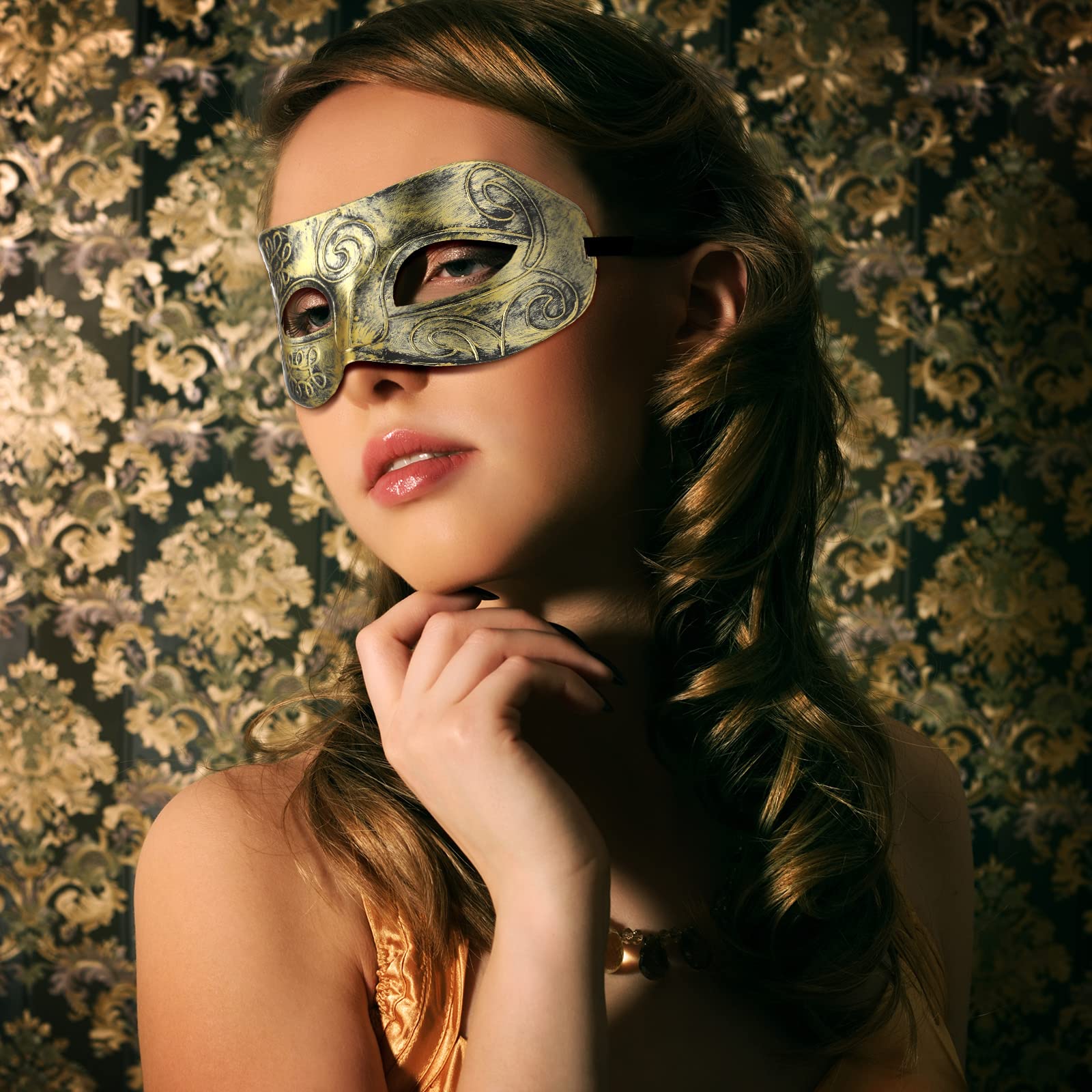 Yunsailing 30 Pieces Masquerade Masks Venetian Mardi Gras Antique Masks with Strap for Women Men Carnival Prom Mask Party(Gold)