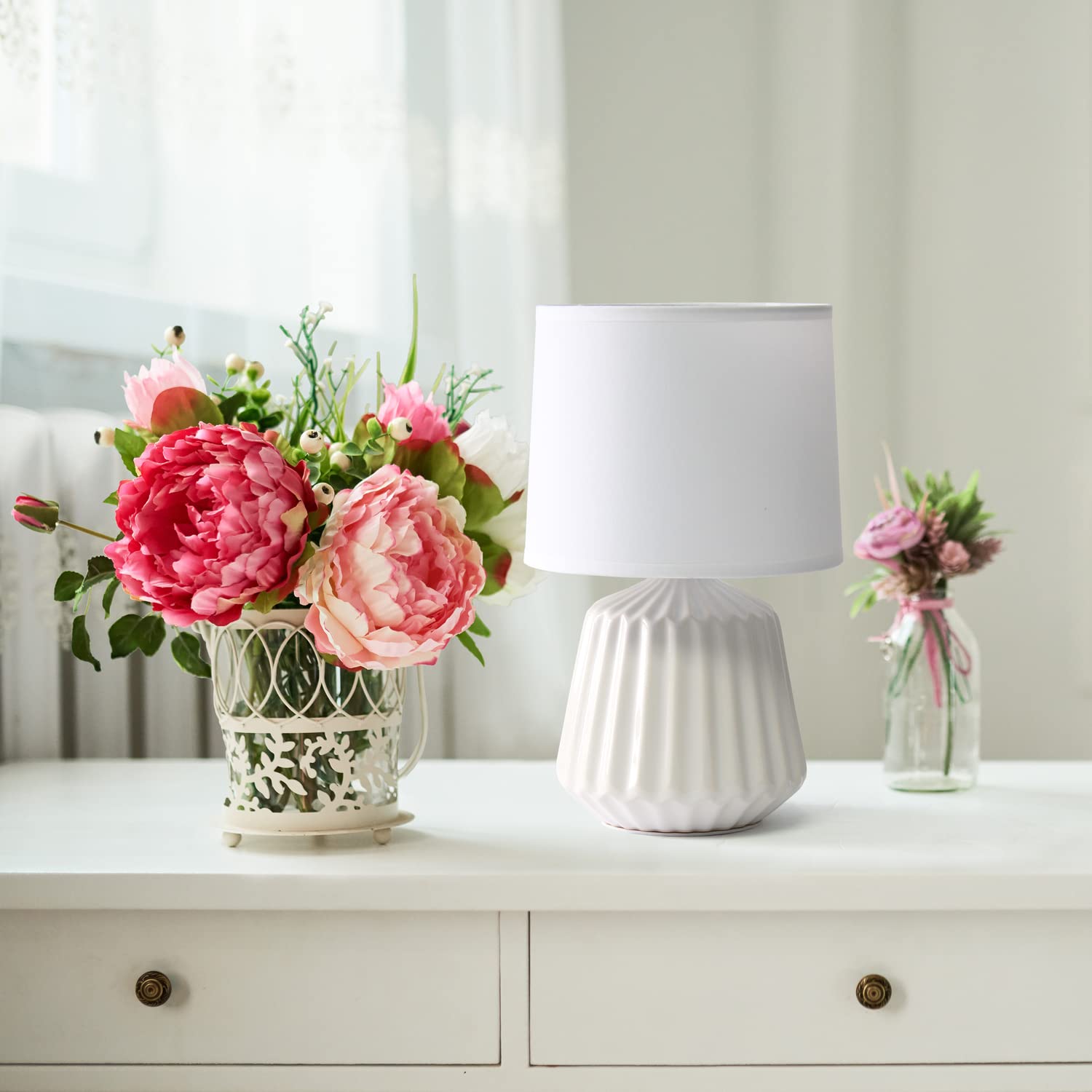 Simple Designs LT1120-OFF Petite Mini Pleated English Ceramic Base Table Lamp, Off White