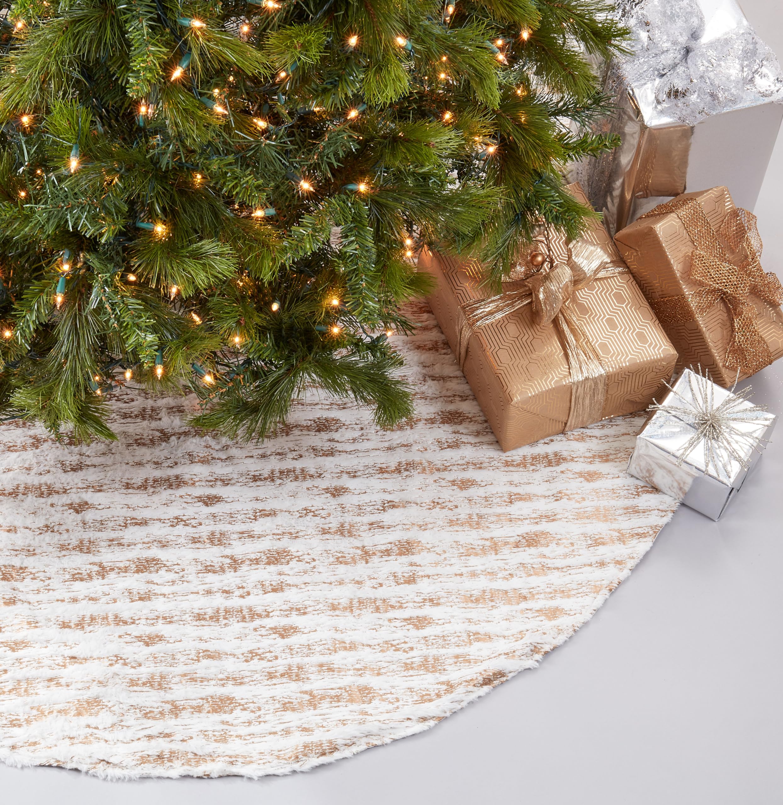 SARO LIFESTYLE Foil Print Faux Fur Christmas Tree Skirt