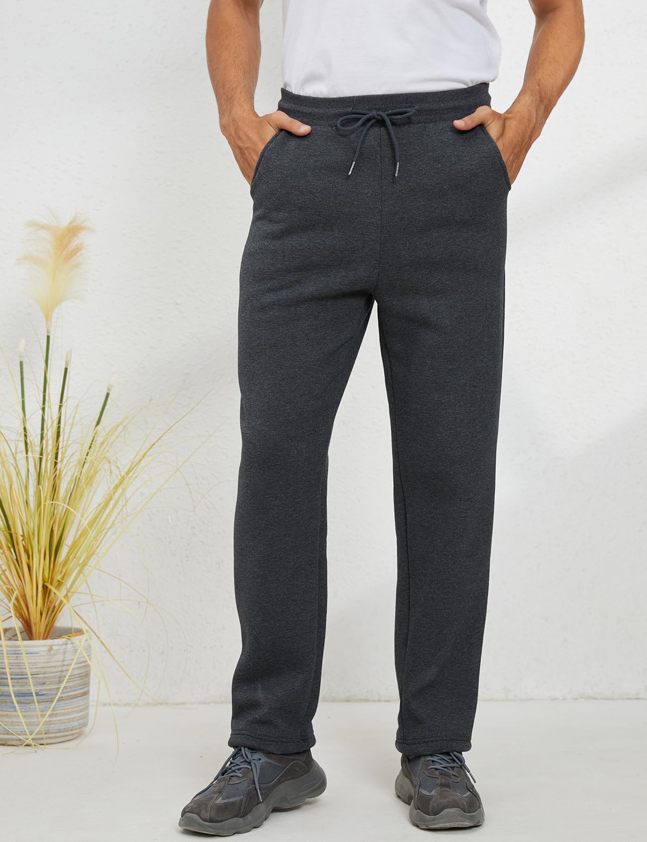 Gihuo Men's Winter Fleece Pants Sherpa Lined Sweatpants Straight Leg Active Running Sweat Pants Comfy Lounge Pants(2# Dark Grey, Small)