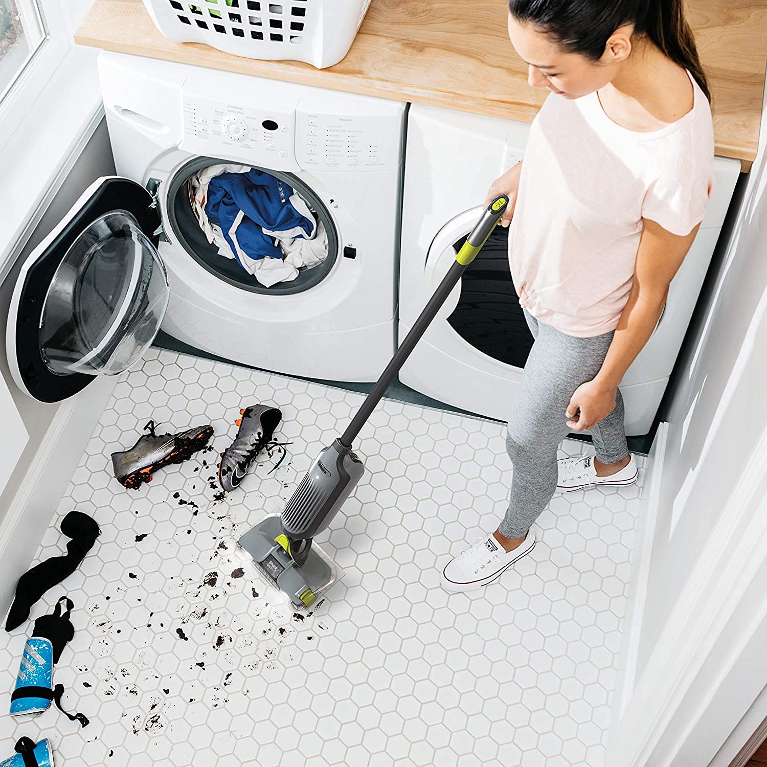 Shark VMP20 VACMOP Disposable Hard Floor Vacuum and Mop Pad Refills (20 ct.) & Multi-Surface Cleaner Bundle (2 Liter Bottle), Spring Clean Scent (Packaging May Vary)