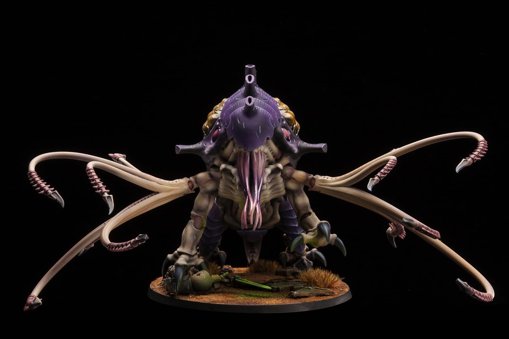 Toxicrene Tyranids Painted Action Figure Warhammer 40k | Art Level