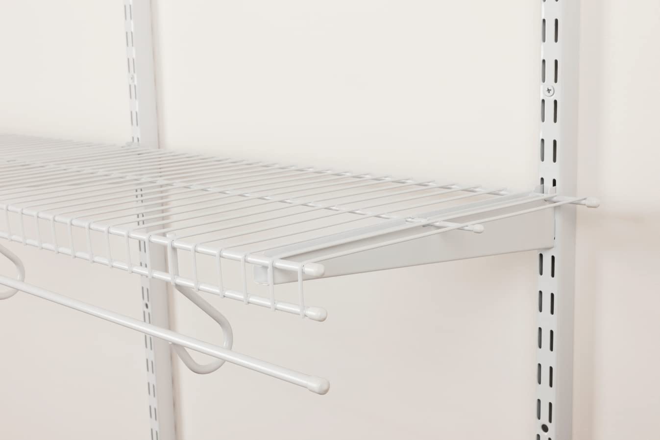 Rubbermaid FastTrack FreeSlide Expandable Closet Organizer, 4 to 8 foot, White, for Clothes/Shoes/Hats